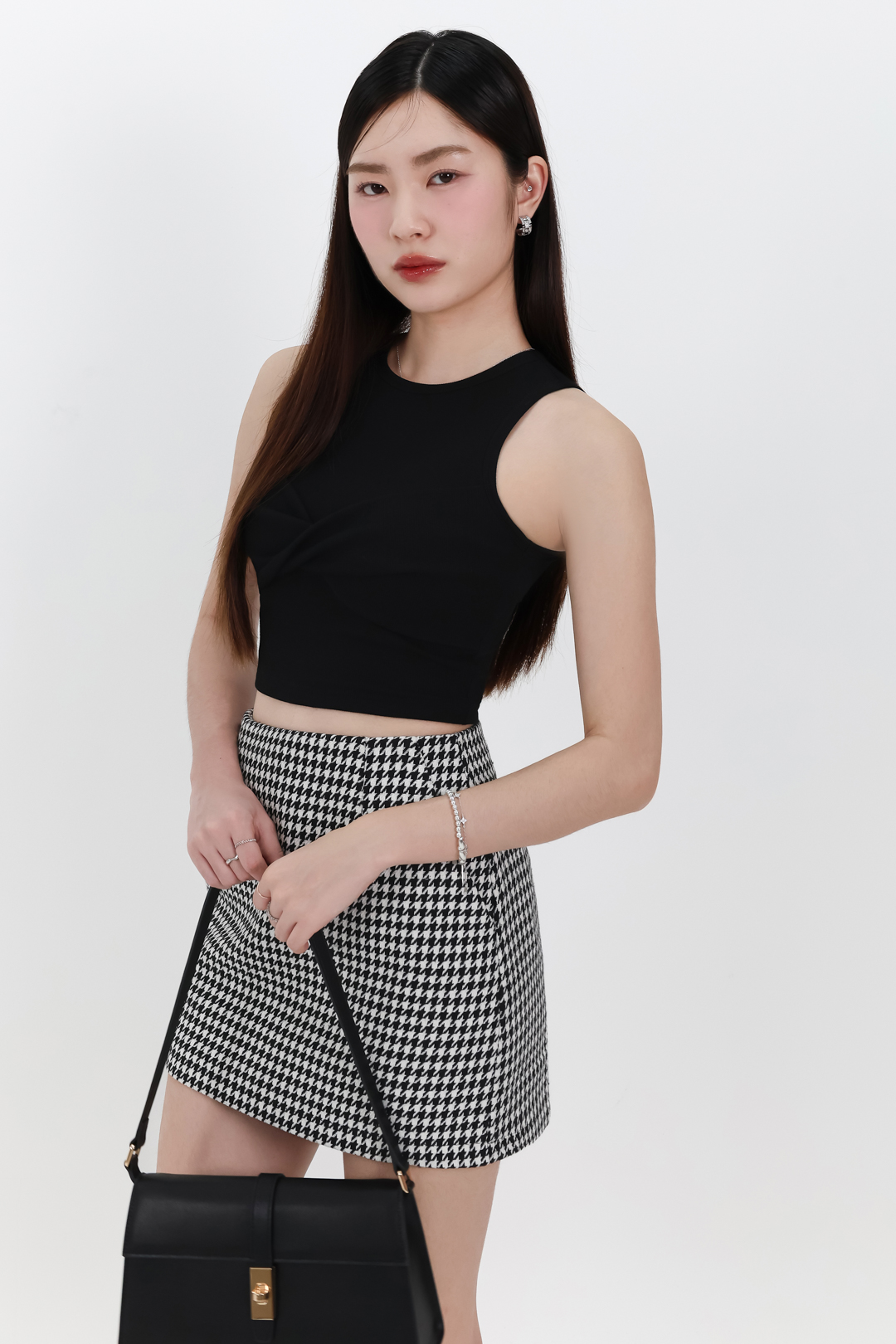 Tenra Twist Tank Top in Black | The Style Soirée